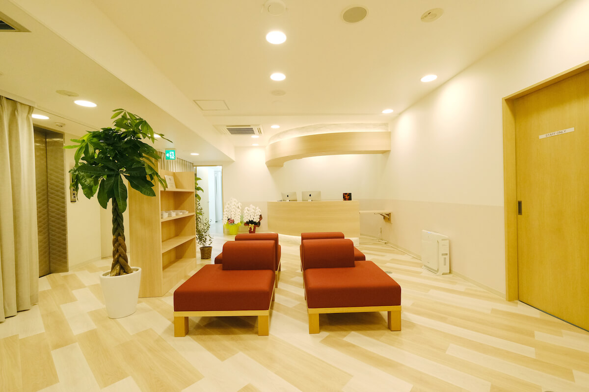 美容皮膚科FLALU大阪院の求人採用ページ（受付・看護師・カウンセラー） - 東京・大阪の美容皮膚科ならFLALU（フラルクリニック）