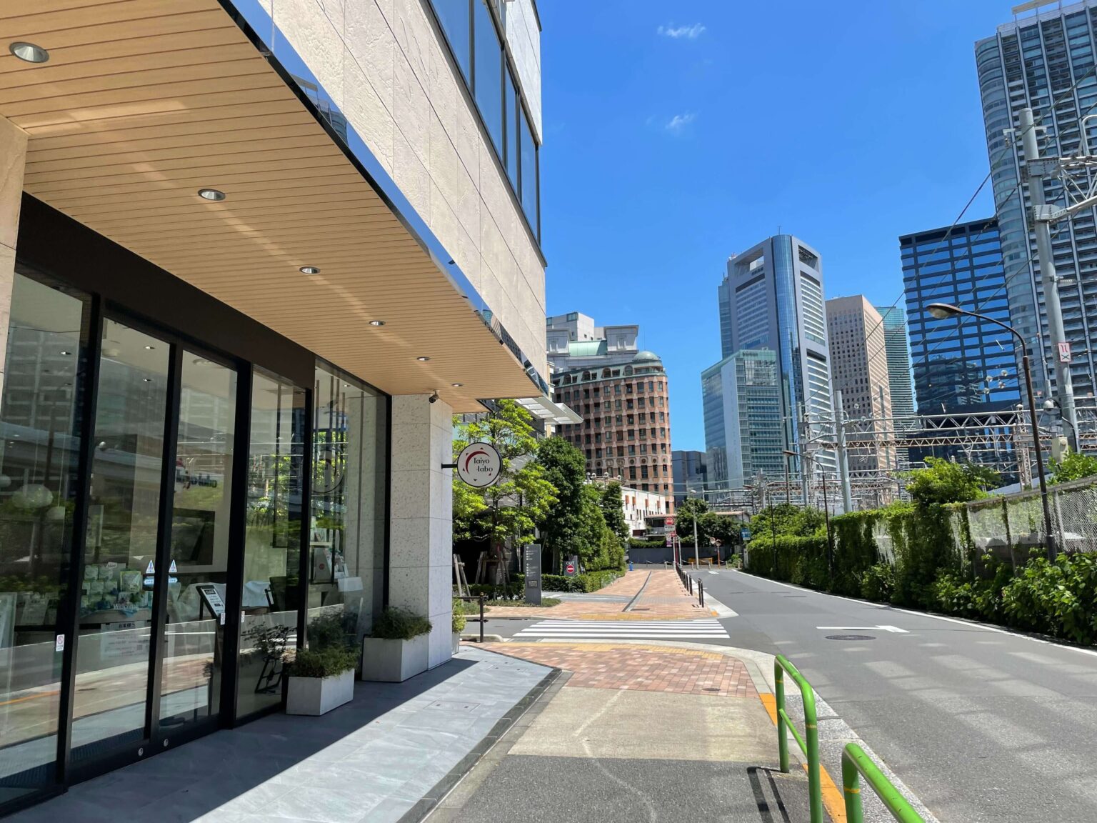 JR浜松町駅からFLALUクリニック東京浜松町院への行き方 - 東京・大阪の美容皮膚科ならFLALU（フラルクリニック）