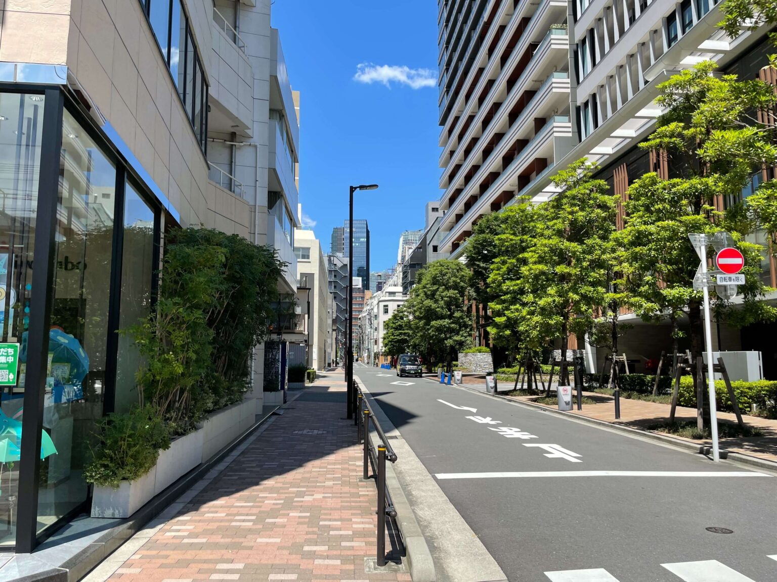 地下鉄大門駅からFLALUクリニック東京浜松町院への行き方 - 東京・大阪の美容皮膚科ならFLALU（フラルクリニック）